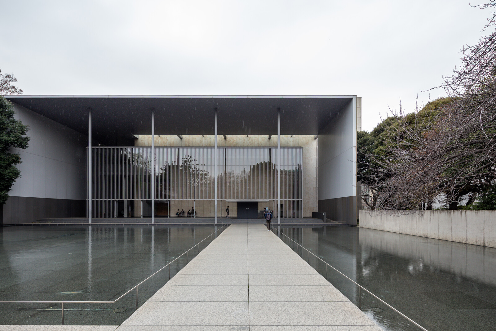 Tokyo National Museum - The Gallery of Horyuji Treasures (東京国立博物館 法隆寺宝物 ...